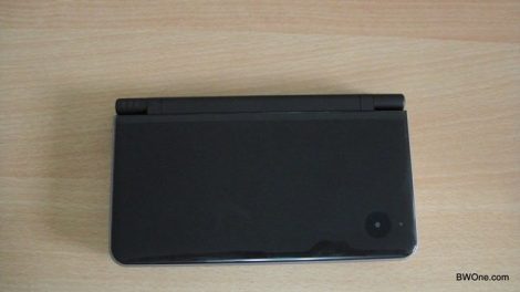 Nintendo DSi XL Unboxing And Review - BWOne