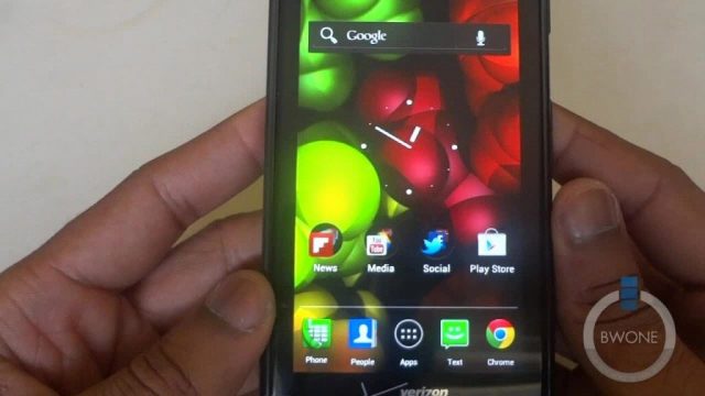 Motorola RAZR Android 4.0 ICS Update Review | DROID RAZR ICS Update