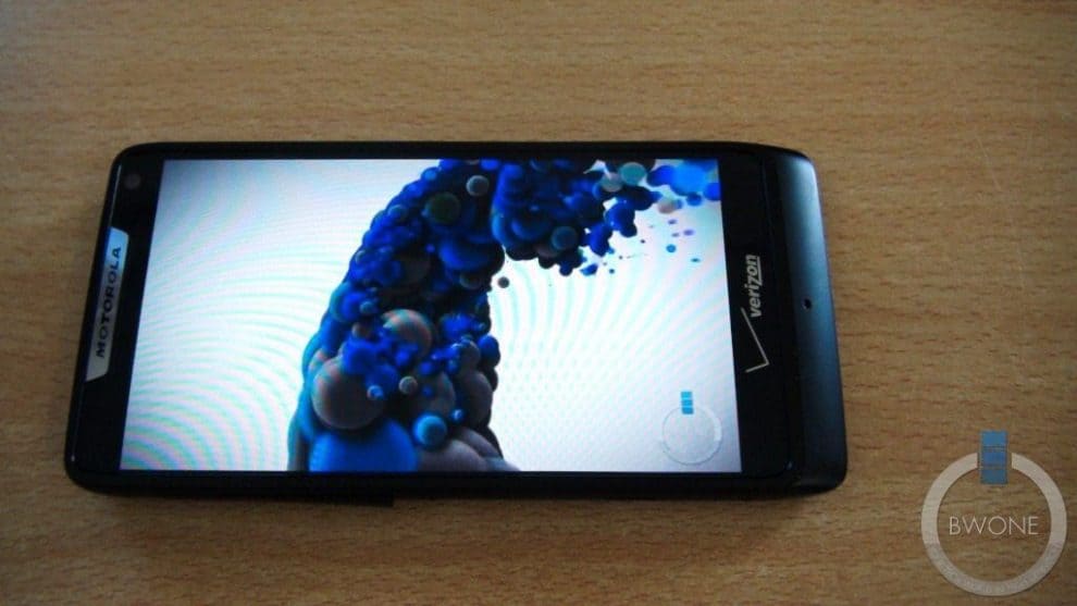 Motorola DROID RAZR M Review