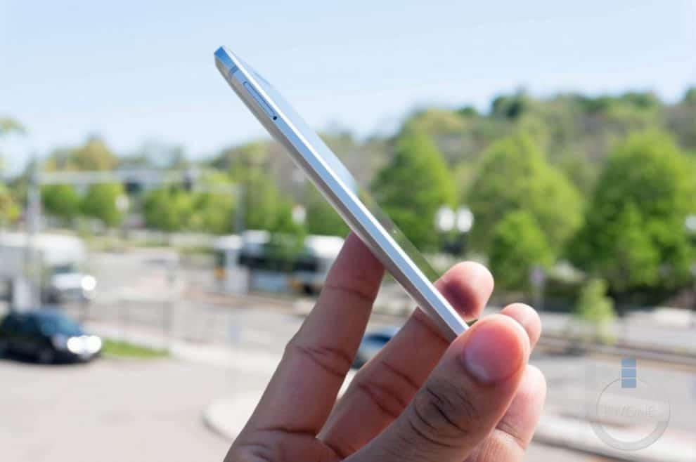 HTC 10 Review: The Best No Gimmick Phone You Wanted - BWOne.com