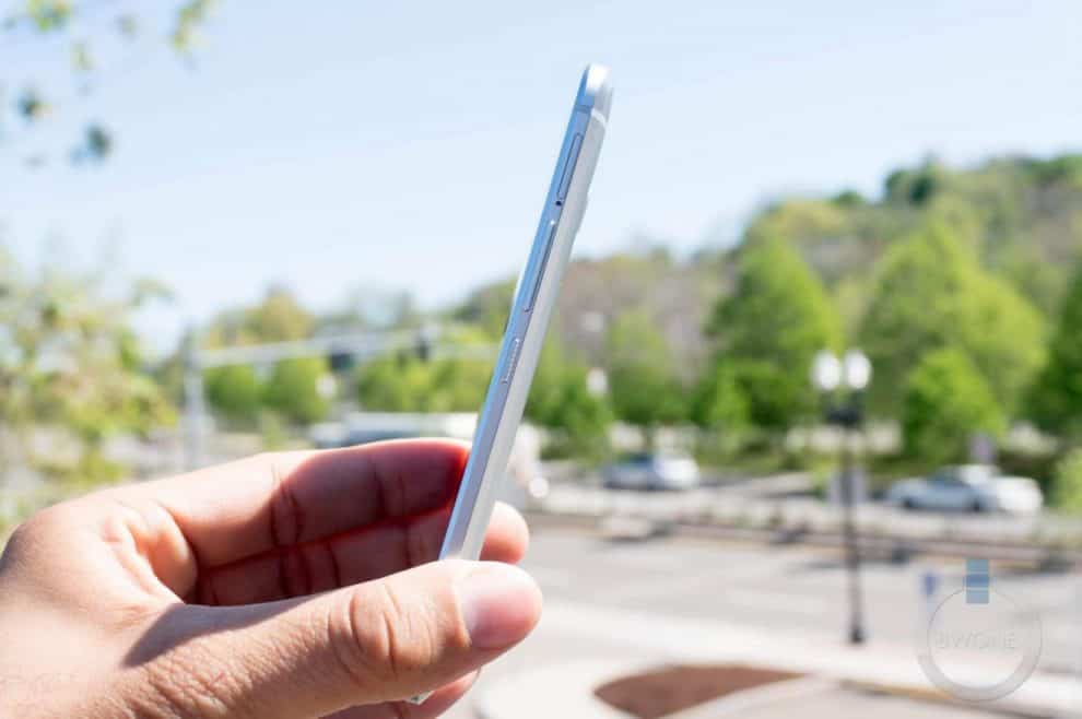 HTC 10 Review: The Best No Gimmick Phone You Wanted - BWOne.com