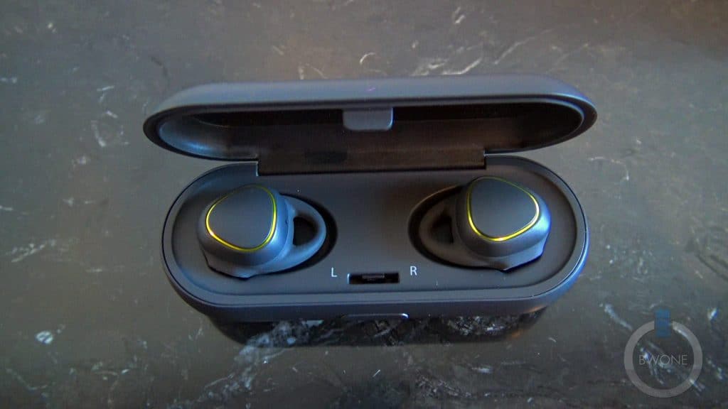 Samsung Gear Fit 2 & Gear IconX: All The Info You Need To Know - BWOne