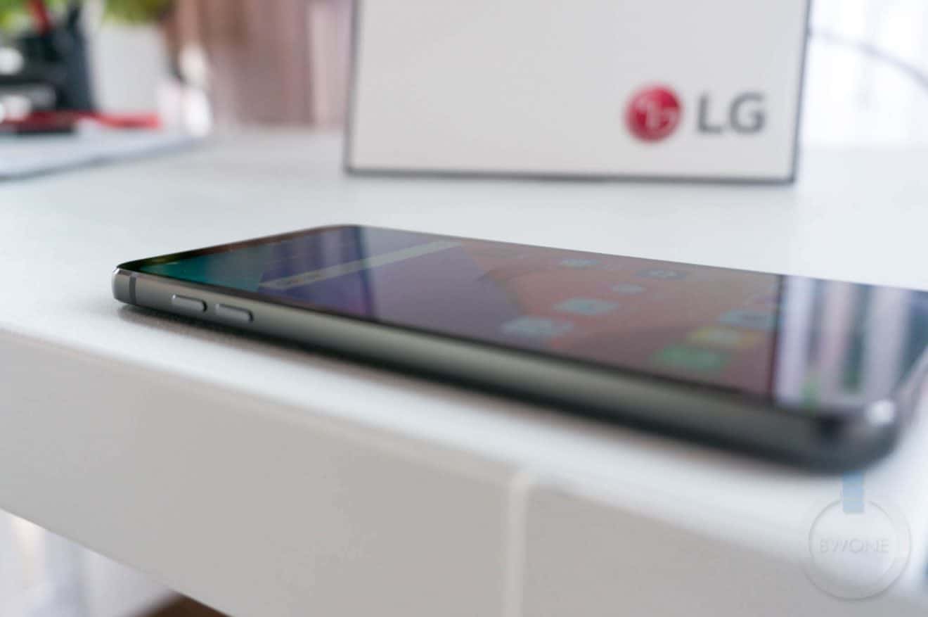LG G6 Hands On & First Impression - BWOne