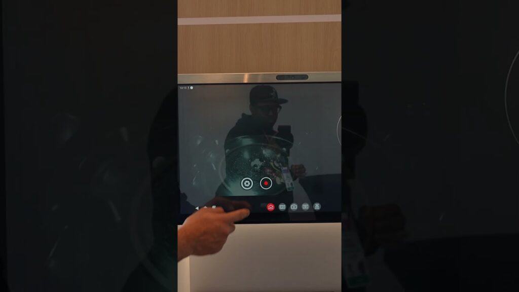 BWOne - Your Tech World In High Definition